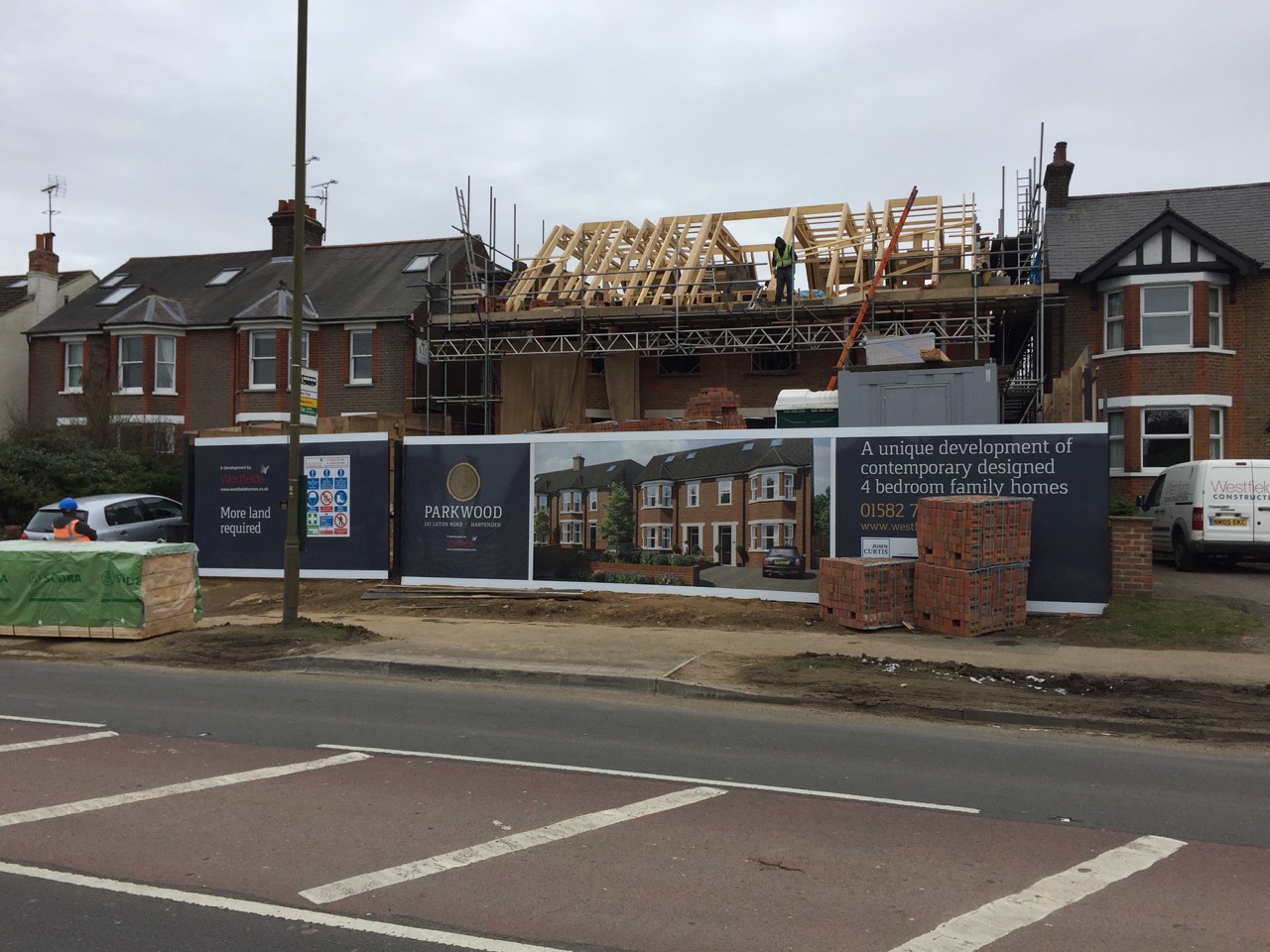 Benefits Of Printed Hoarding For Construction Site Branding